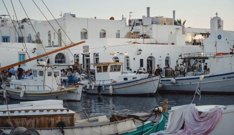 Que faire à Paros? Les 11 lieux incontournable de cette île grecque